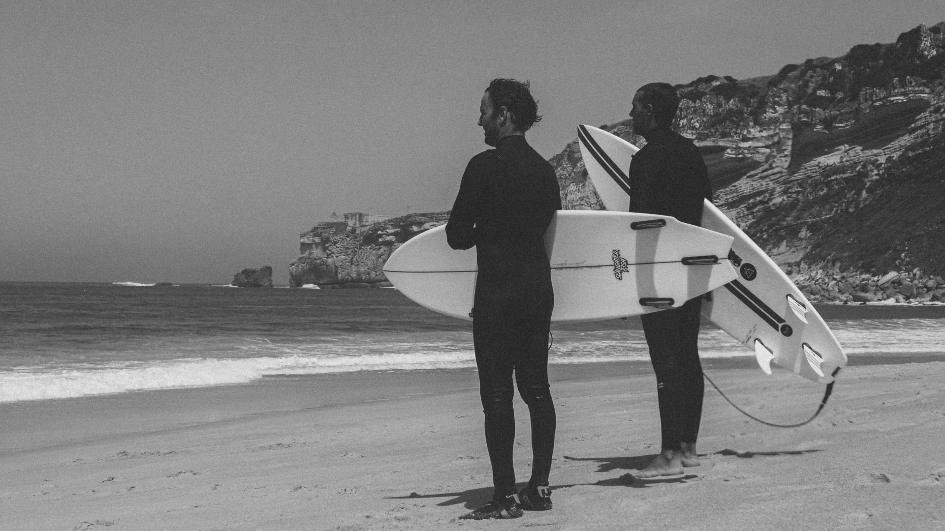 Learn to Surf in Nazaré - The Ultimate Guide | Surf4 You